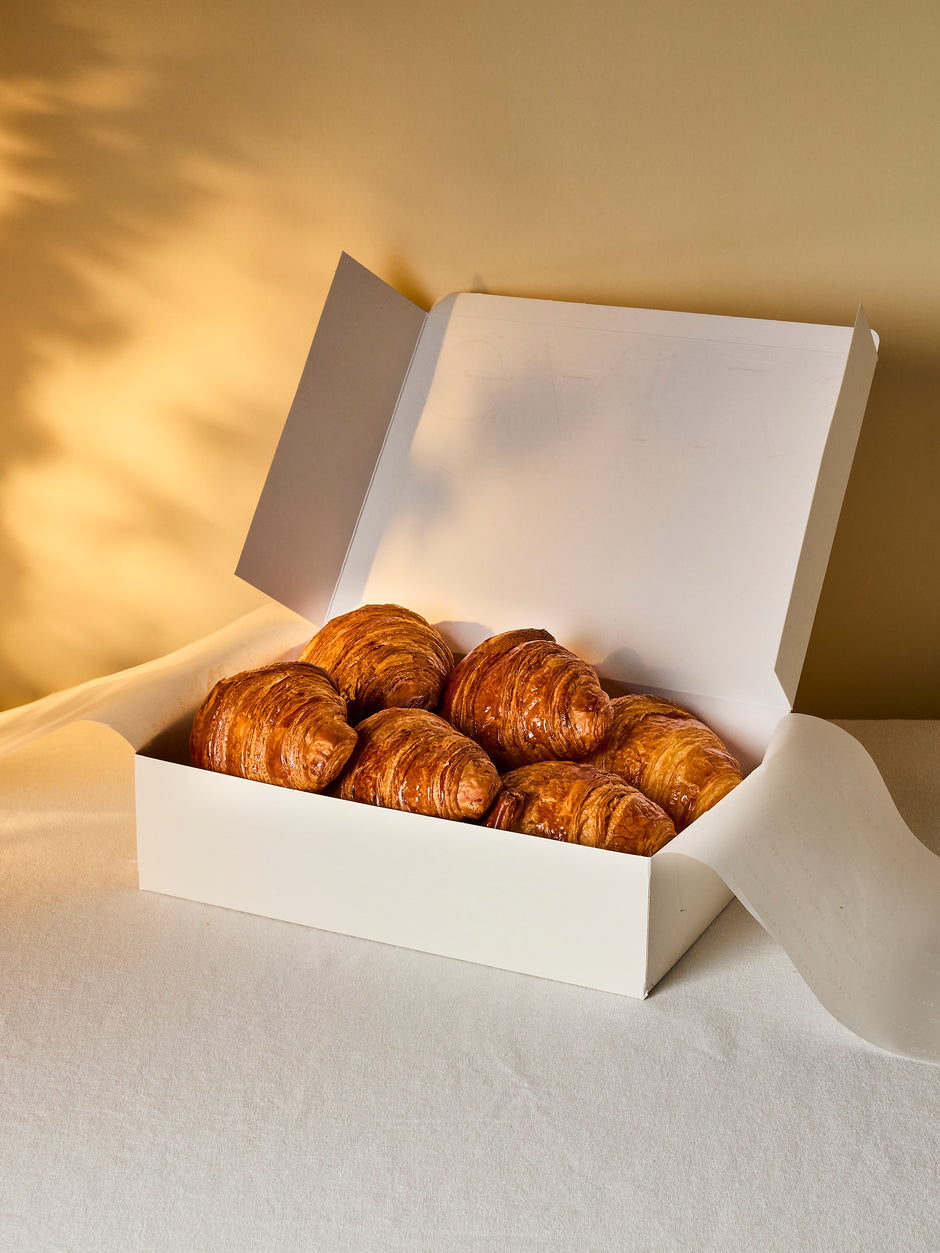 Assorted Cake Box | Perfect For Sharing | GAIL's Bakery