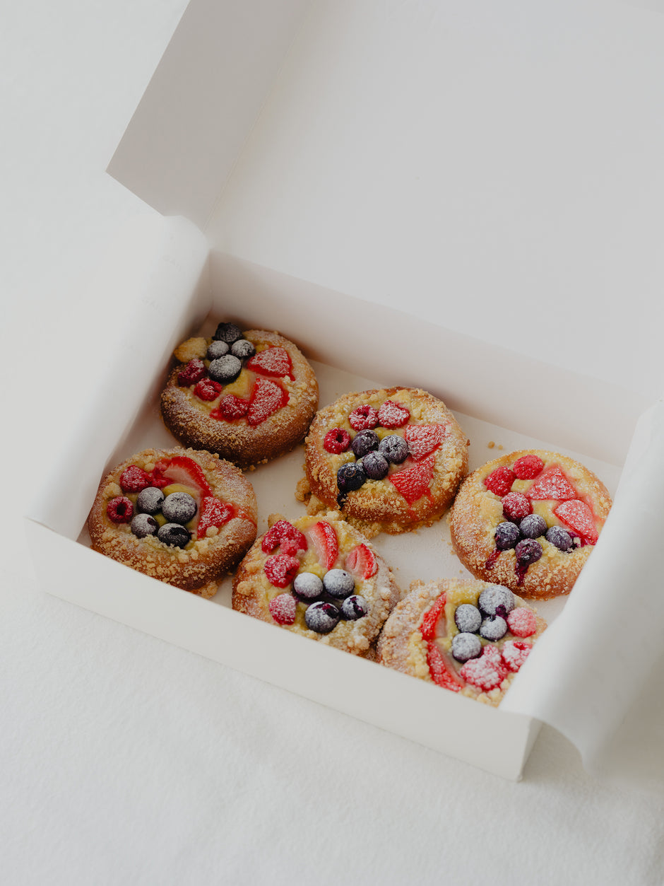 Sweets & Cakes | Freshly Baked Every Day | GAIL's Bakery